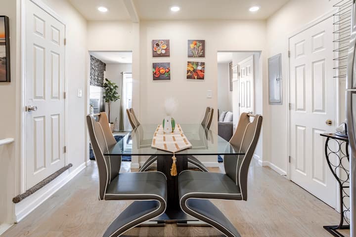 Entire Apartment In Allentown - Allentown, PA