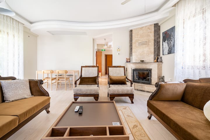 The Villa Near The Beach In Urla - Urla