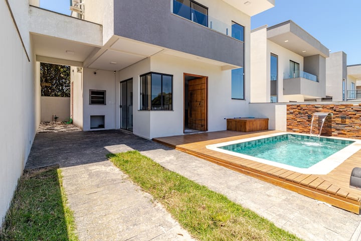 Casa Na Praia Do Rosa Com Piscina A 400m Da Lagoa - Imbituba