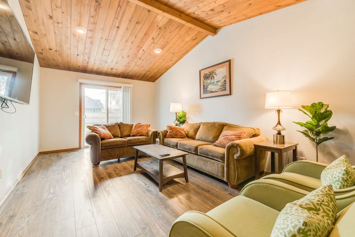 Hop, Skip, Jump To Bsu Charming 3 Bd/2bath - Boise, ID