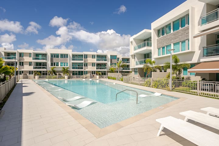 Sunsea Penthouse In Beautiful Isla Verde - Puerto Rico