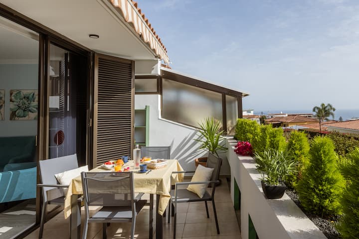 Mar Y Montaña - Puerto de la Cruz