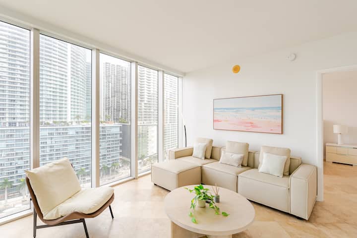 Corner Condo In Brickell Miami - Key Biscayne, FL