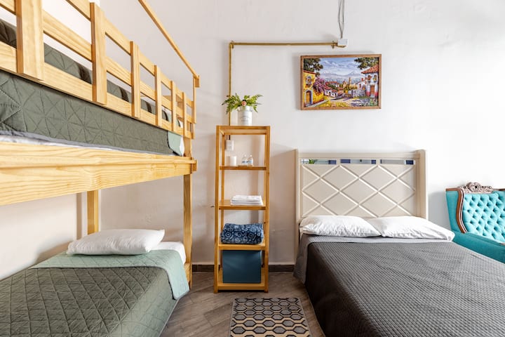 Centrical, Conformable, Clean, Space 1-6 People #3 - Puebla