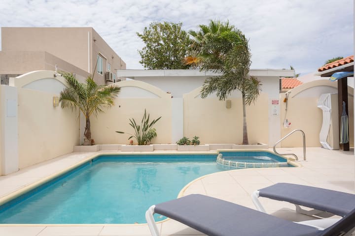 Lägenhet Nära Palm Beach (A) - Aruba