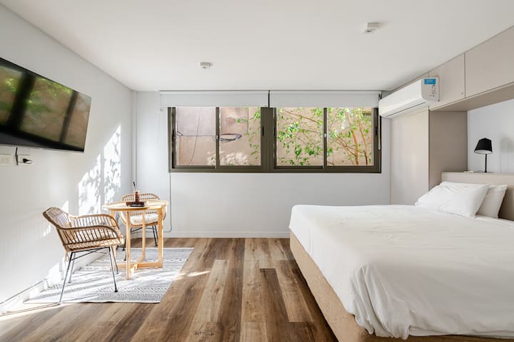 Smart Tv | 5 Minutes To Parque San Martín | King | A/c - Mendoza
