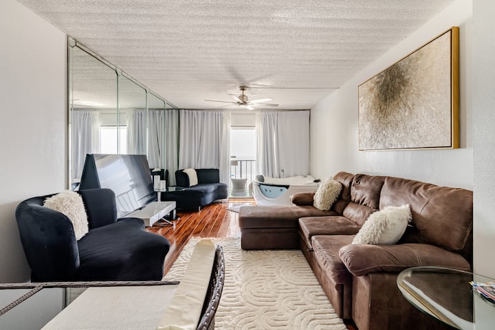 Bello Condominio Con Vista Al Mar, Jacuzzi Interno - Tiki Island, TX