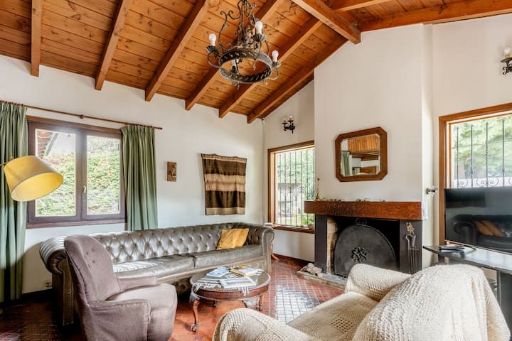 Encantadora Casa Con Bosquecito - San Carlos de Bariloche