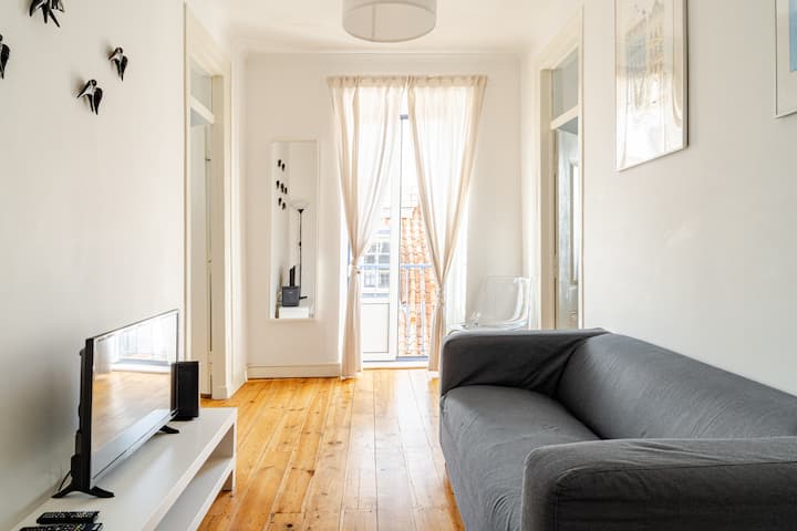Apartamento No Centro Ideal Para Famílias E Amigos - Lizbon