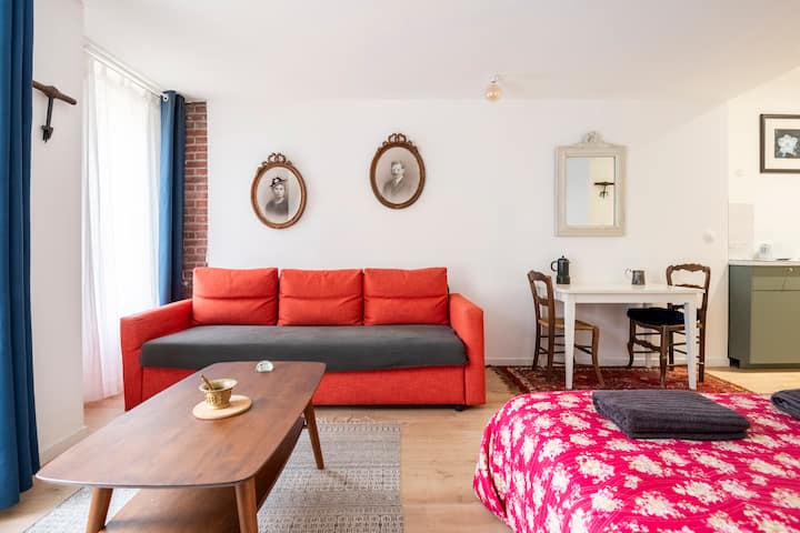 Logement Calme Centre Historique 2 - Place Paul Doumer