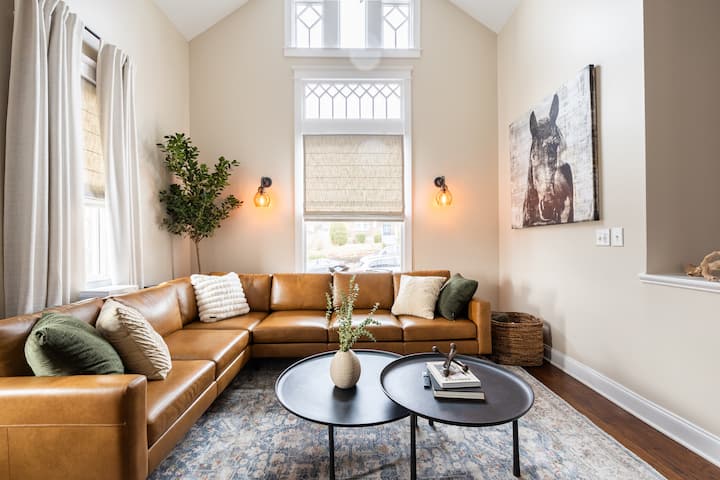 Cozy 3 Br In Historic East Nashville - Nashville, TN