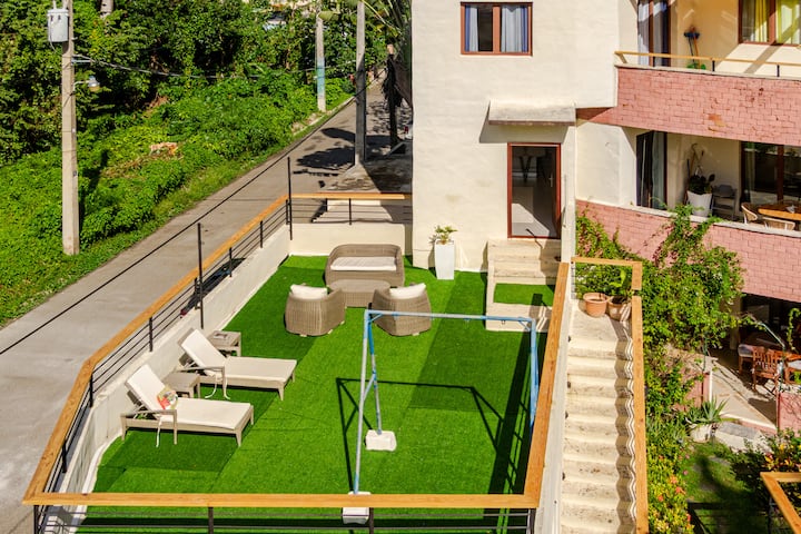 Procab Spot: Renovated, Serene, Patio, Beach Walk - Cabarete