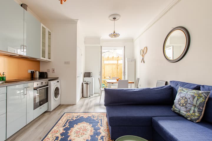 Bright Flat With Patio 3 Mins From Tube Wimbledon - Surbiton