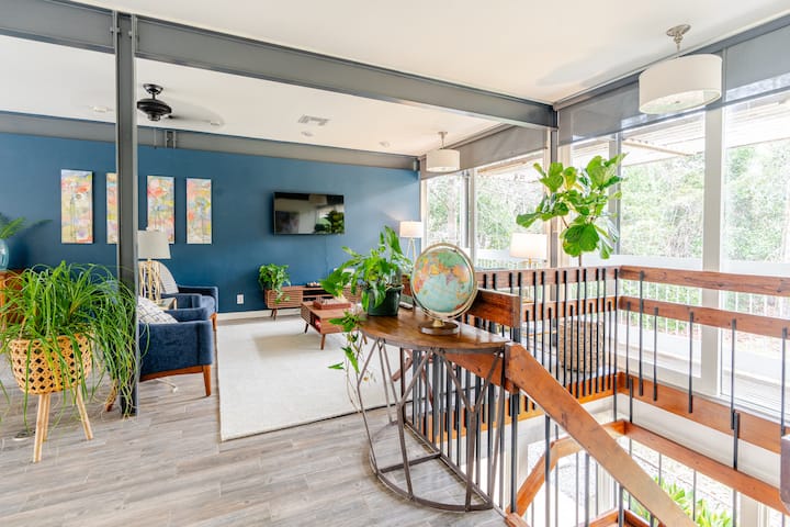 Glass House Retreat On Scenic Bogue Falaya River - Abita Springs, LA