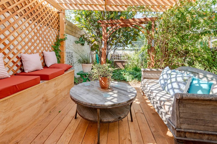 Lovely Spanish Style Oasis Near Sofi/dtla/usc/lax - Ladera Heights, CA