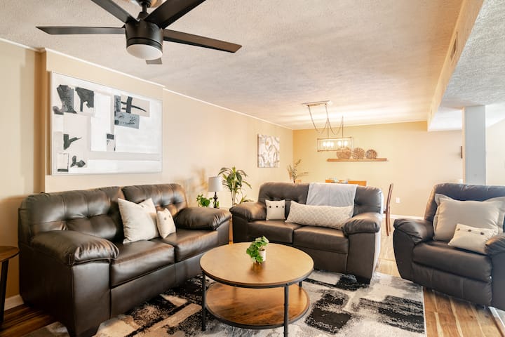 Peaceful Suburban Apartment - Close To Lu And Lgh - Lynchburg, VA