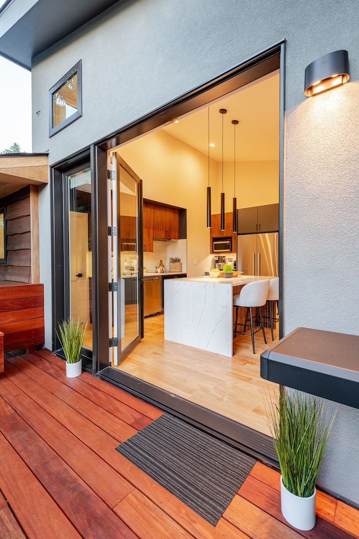 Furnished, Sleek And Private, 30-day Stays - Boulder, CO