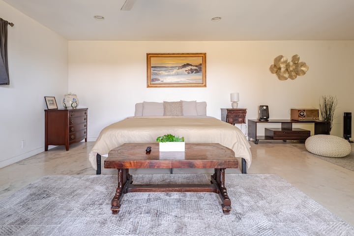 Private Master Suite In La - Los Angeles