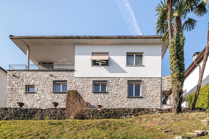 Lugano City-center Oasis With Garden & Lake View - Lugano