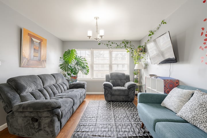 Spacious 3br/2ba – King Bed, Near Ewr! - New York City