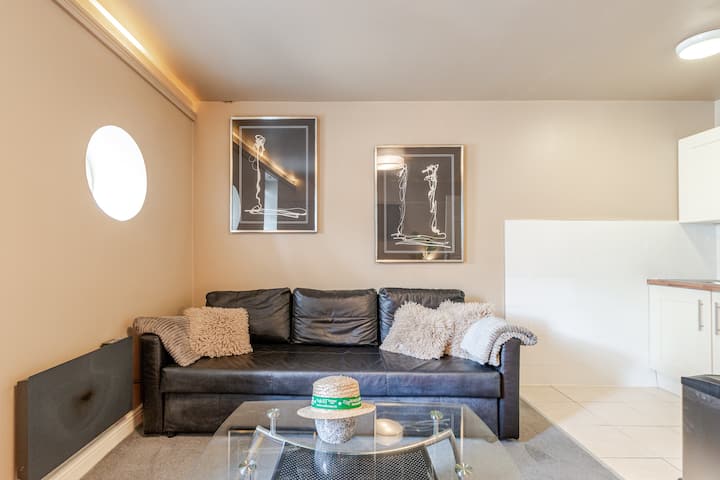 Cozy (2b) Apt, Temple Bar, Best Location, 2 Shower - Dublin