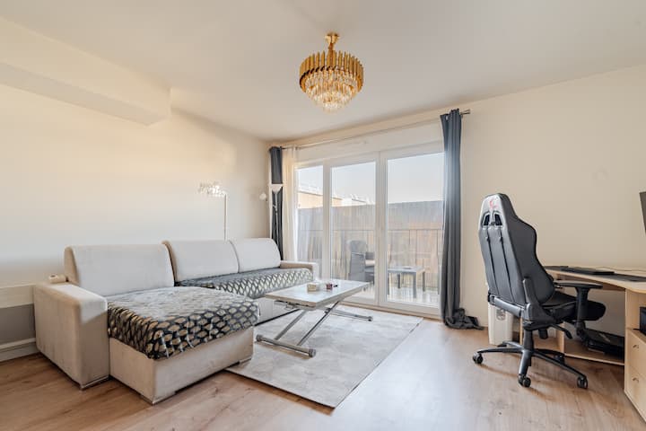 Appartement Calme Proche Disney & Paris + Parking - Rosny-sous-Bois