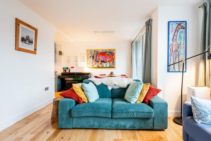 Happy Home 3 Bed - London