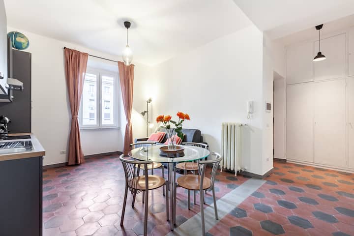 Emporio Testaccio Apt: Renovated Peaceful Gem - Monti