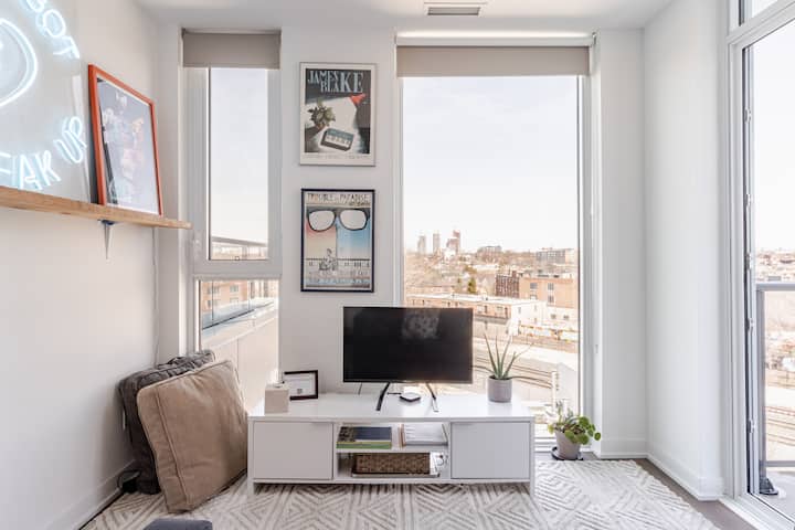 Brock Avenue Escape - Entire Apartment - Toronto