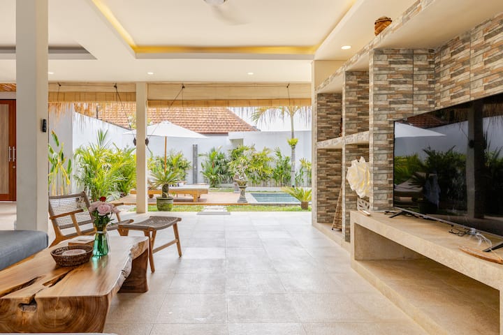 Villa 10 Rose Bali 3br Luxury - Jimbaran