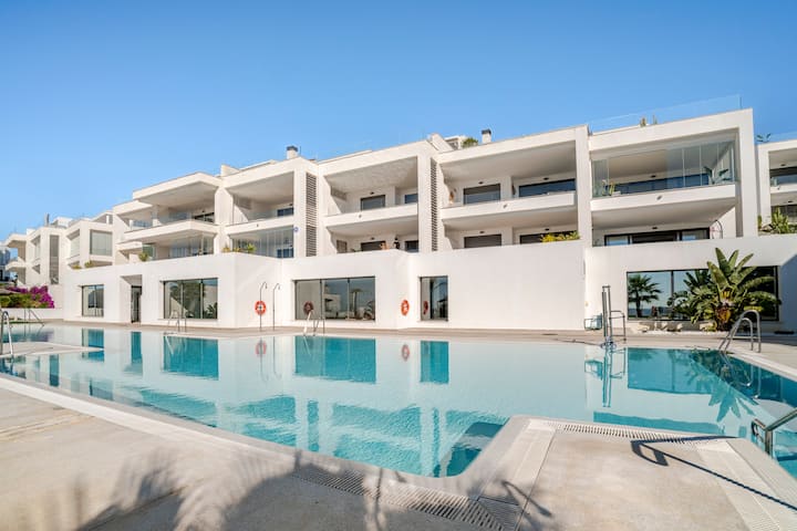 321 - Luxury Penthouse With Amazing Views - Sotogrande