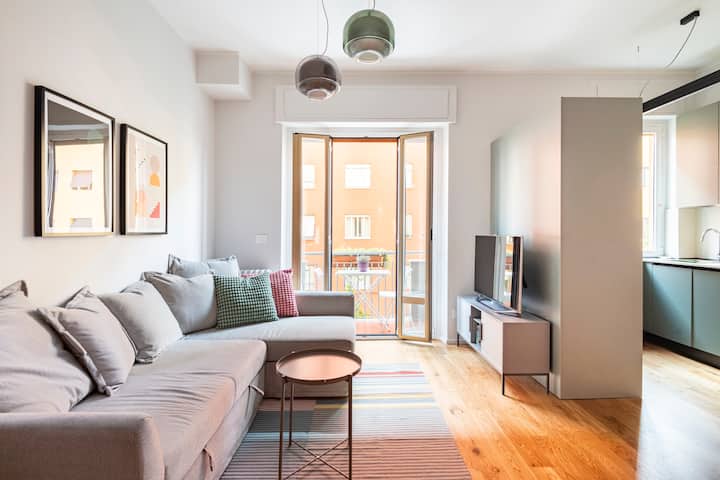 Bright & Contemporary Milan Apt | 1.5 Bathrooms - Milaan