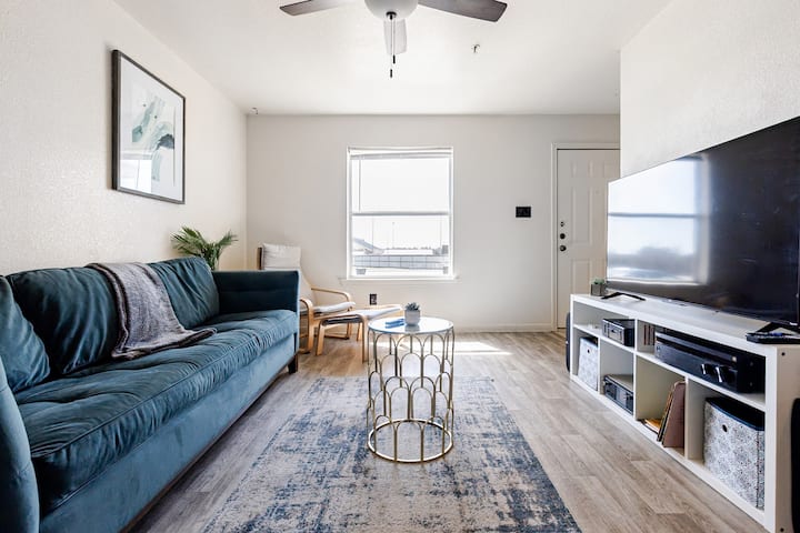 Stylish And Cozy Townhouse - キリーン, TX