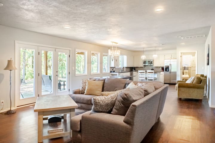 Waterfront Home With Private Dock - Lake Eufaula State Park, Checotah