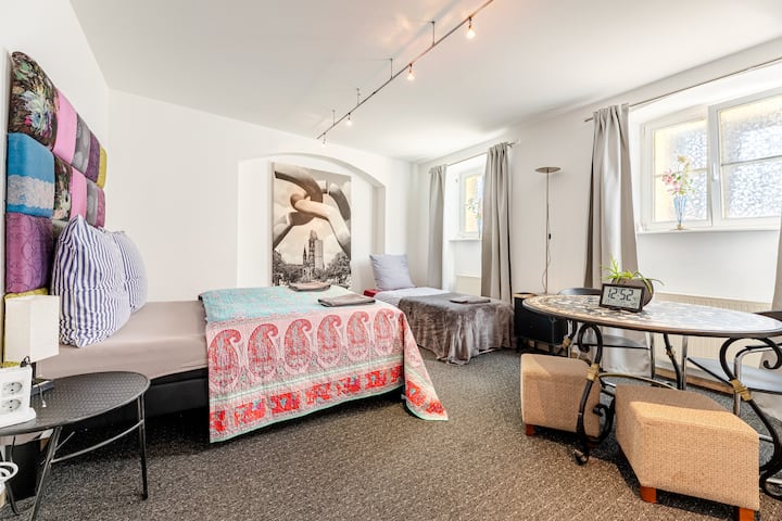 3 Rooms Apt On River Bank In Best City Location - Berlín