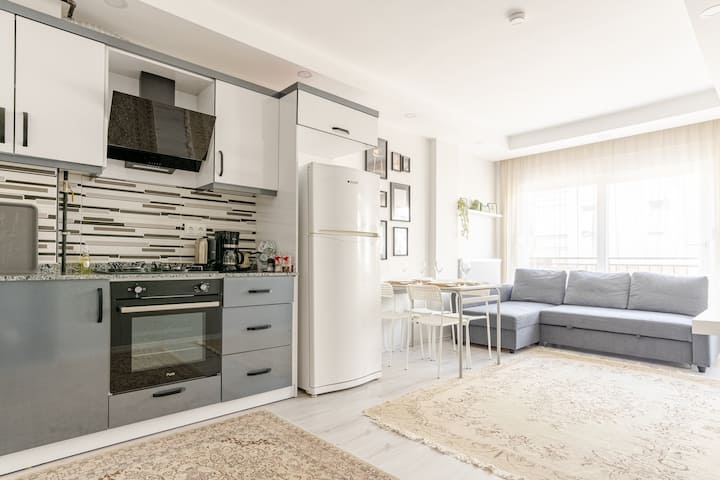 Markantalya, Oldtown’a Yakın. 343 Mbps Internet - Turkey