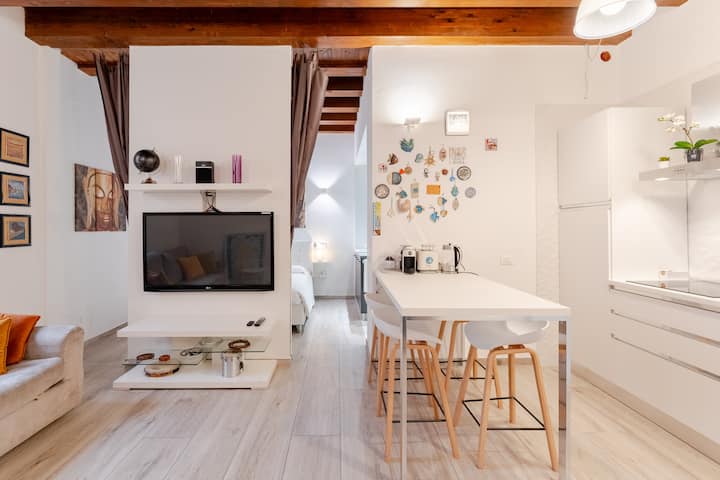 Studio Apartment In The Historic District Groundfl - Cagliari