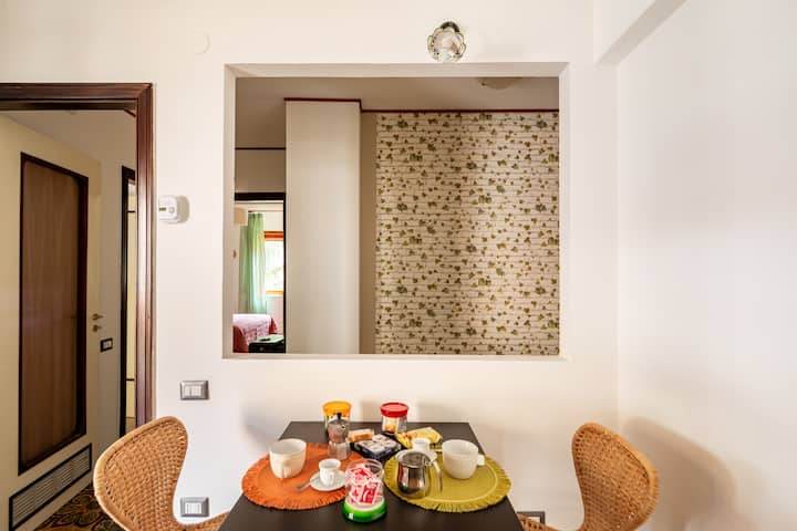 Stanza Con Bagno,cucina E Terrazzo.agropoli Centro - Agropoli