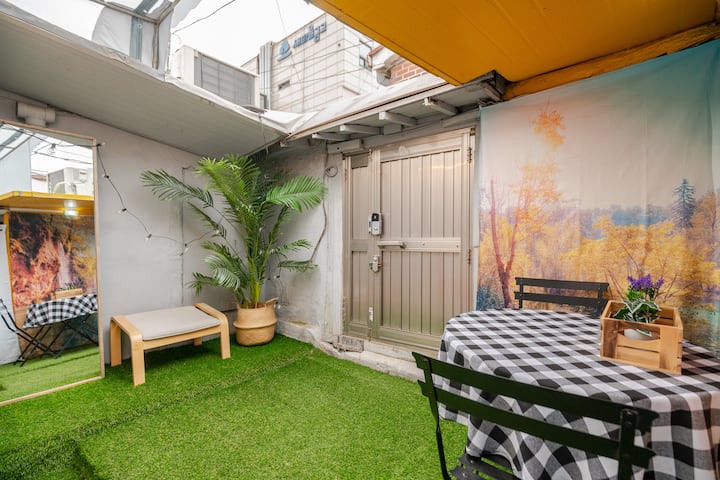 1층 3룸 주택/독립적/가족/친구/한성대입구역/북촌/경복궁/동대문/ 명동/테라스/아담한 집 - Seoul