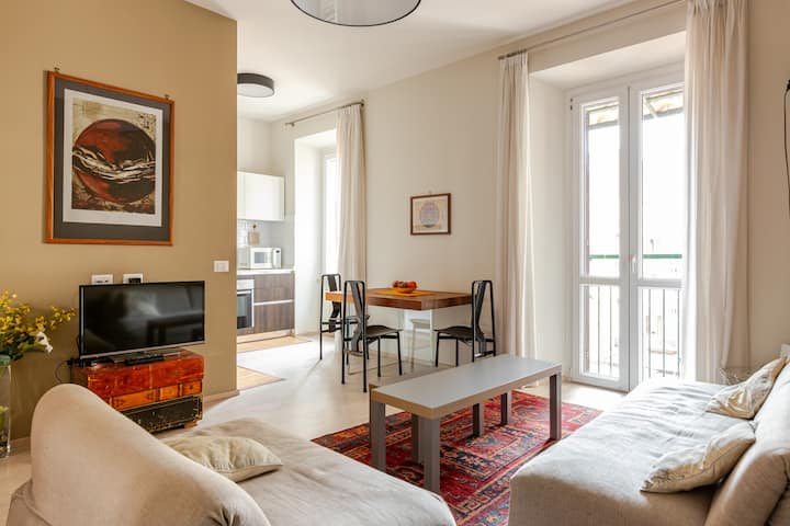 In Front Of Vatican City - Loren's House - Rome