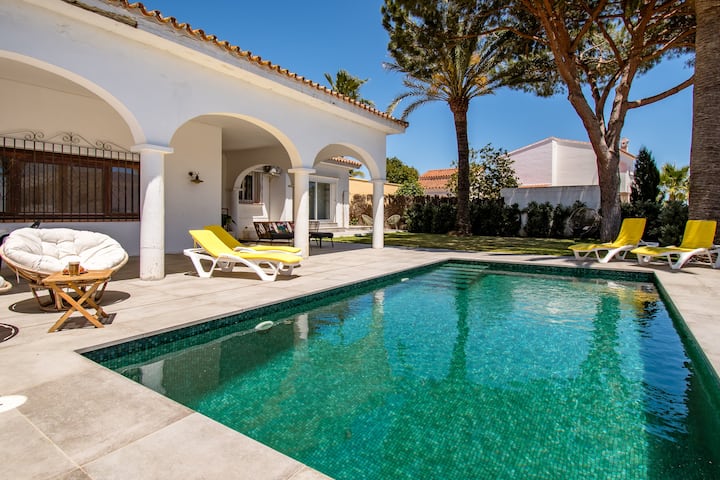 4br Villa With Pool Near Sotogrande "Verianmar" - Manilva