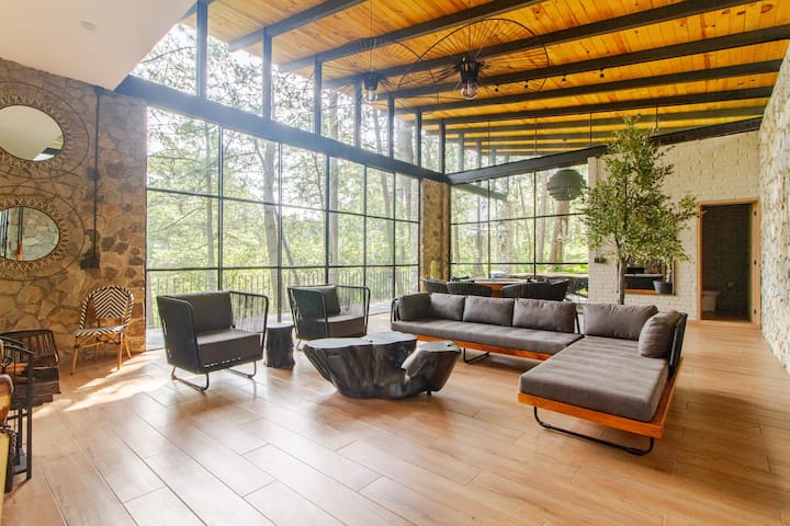 Cabaña En Excelente Ubicación Y Gran Vista - México