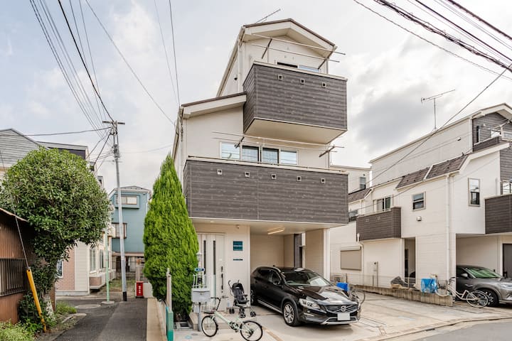 浅草＆スカイツリー＆柴又！/駅徒歩4分/駐車場1/nrt＆hnd45分/3ldk/83㎡/1軒貸切り - Tokyo