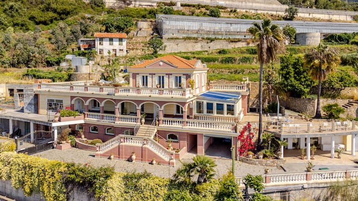 Villa Miramare : Piscine Et Vue Sur La Mer - Sanremo