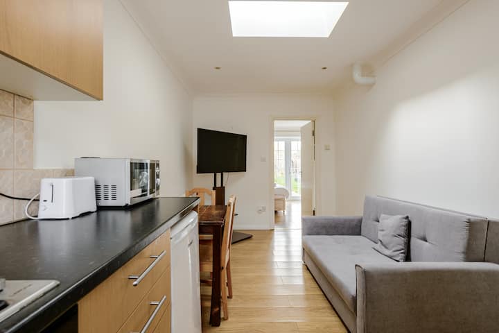 The Essence - Northolt - London