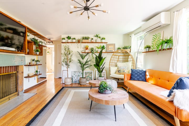 3b1b Hidden Gem With Ac & Private Yard - Shoreline, WA