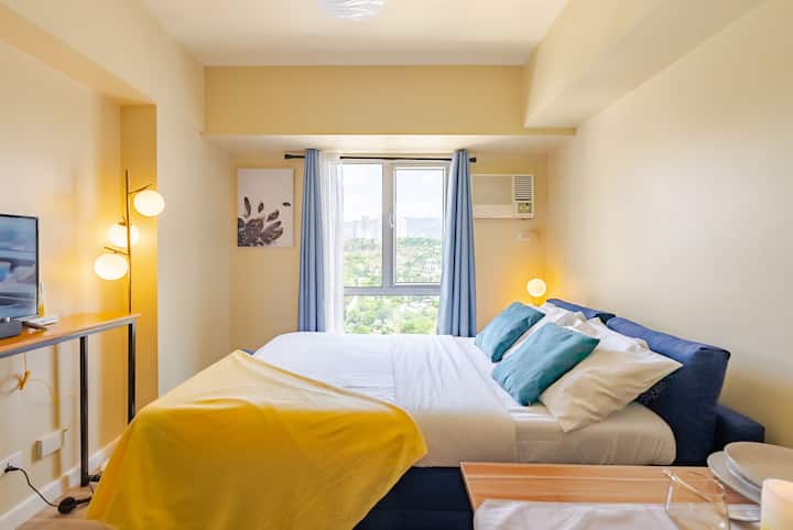 Homebuddies | Cozy Condo In It Park Cebu - Cebu City