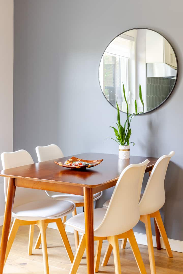 Bright 2br Sf Home W/ Yard, Near Bart & Airport - Baker Beach, CA