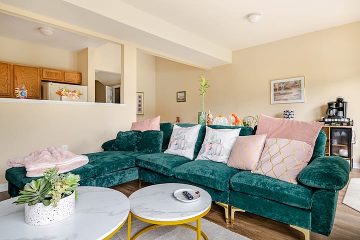 The Holiday Hideaway |
3 Br 2.5 Ba Chambersburg - Chambersburg, PA