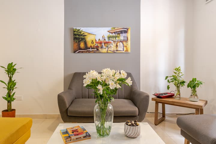 Inside Walled City 3br Home In The Heart Of City - Cartagena